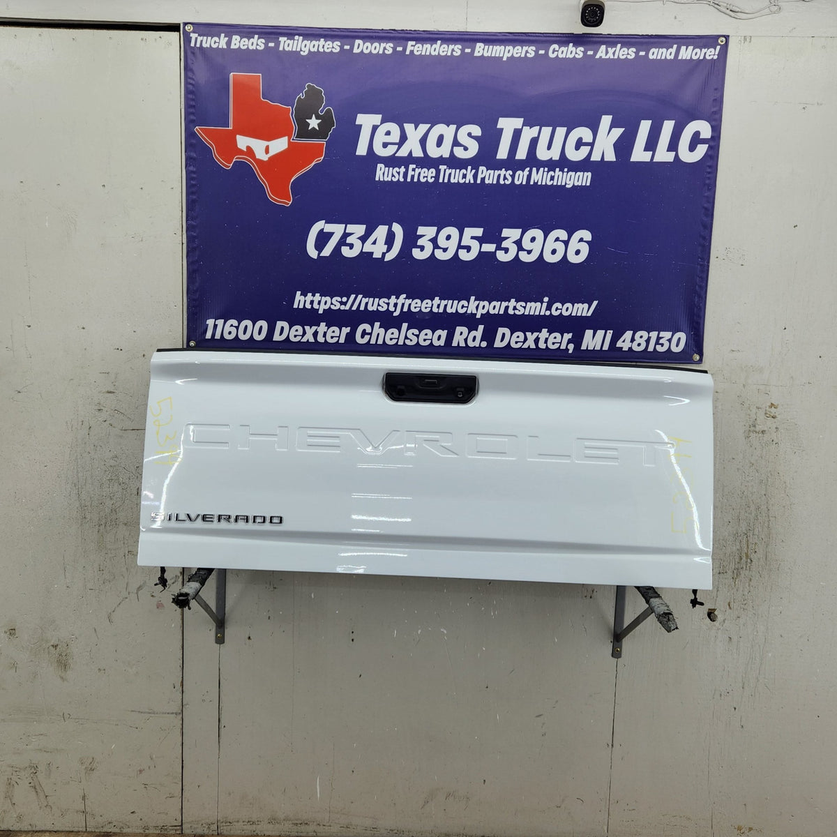 2019-2025 Chevrolet Silverado 2500 3500 Truck Tailgate – Texas Truck LLC