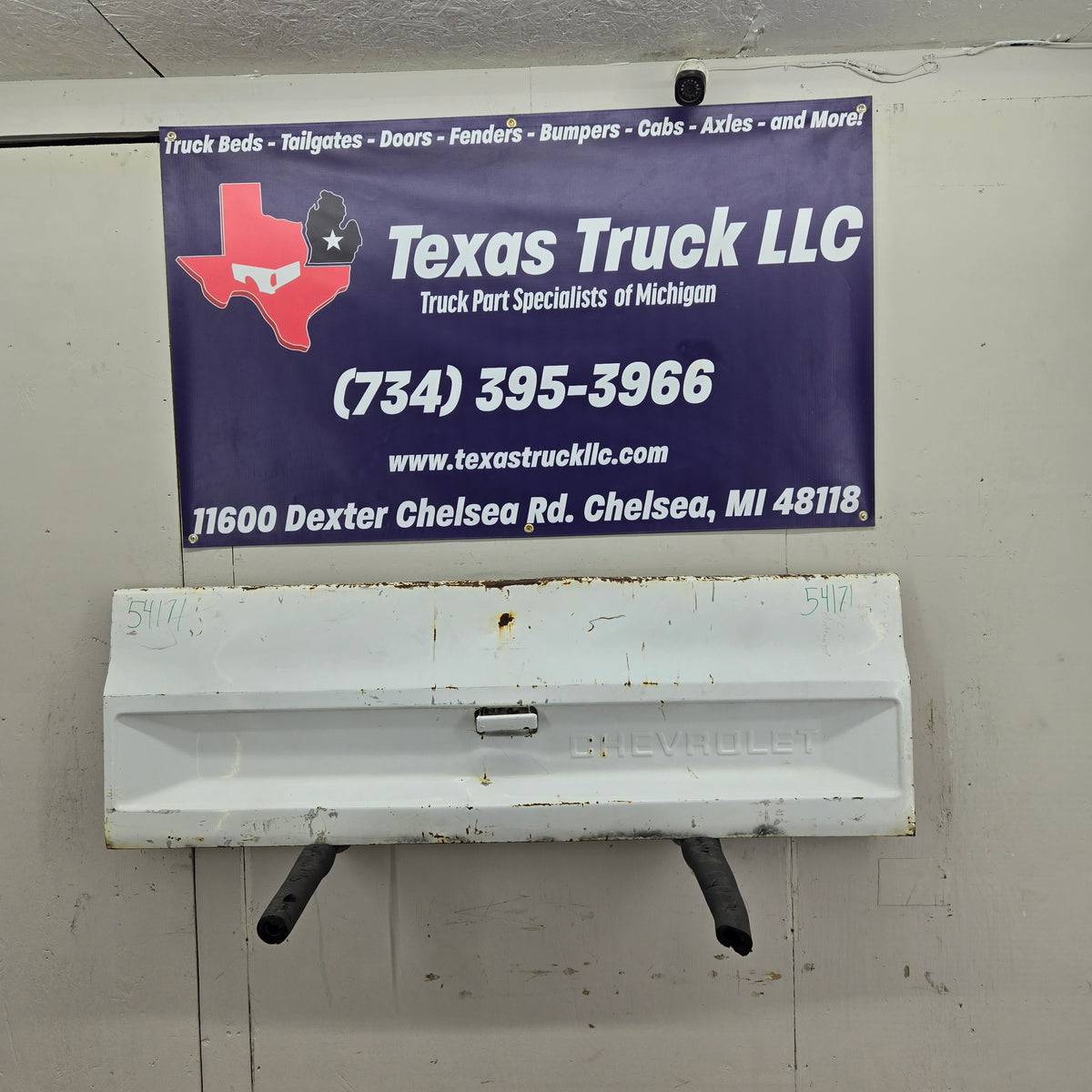 1973-1987 Chevrolet / GMC Square Body Tailgate C10 C15 C20 C25 C35 K10 ...