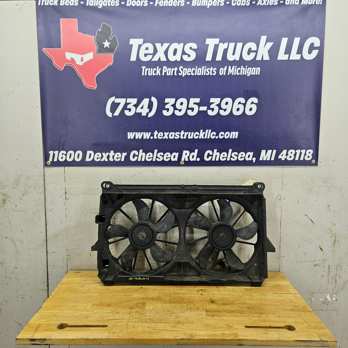 2007-2013 Chevy Silverado 1500 Radiator Cooling Fan Motor Assembly 157 ...